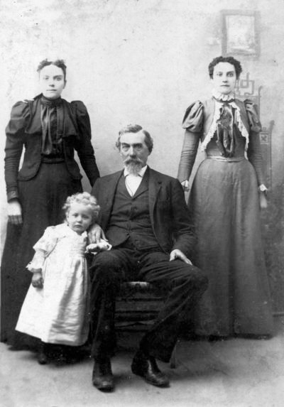 John Dutton, Wives Rachel Kay Templeton and Adrian (Ada) Sillavan ...